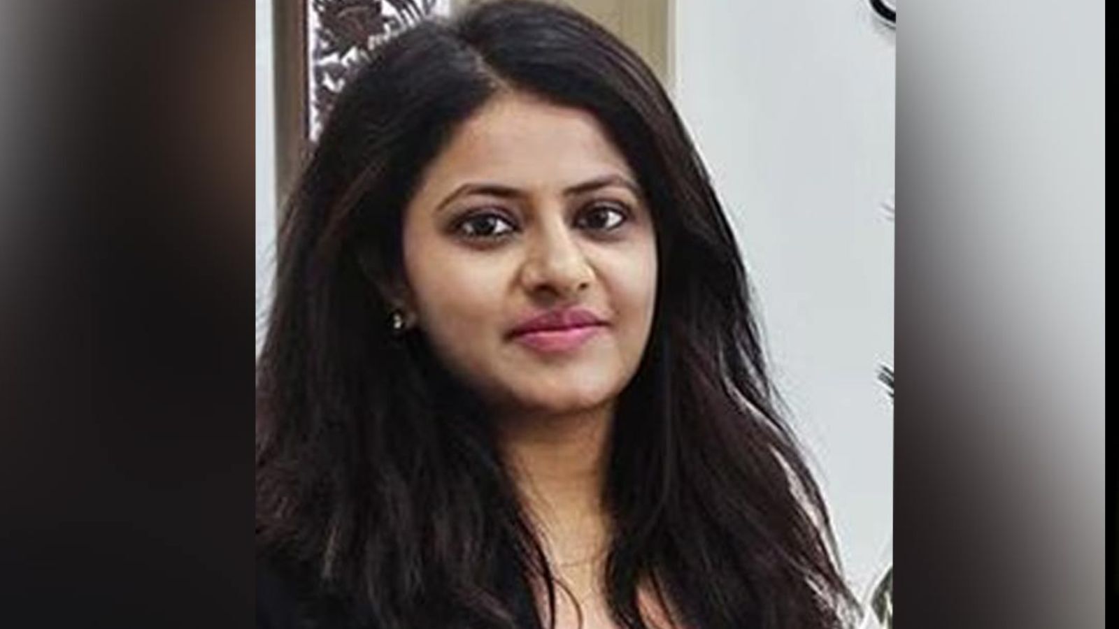 ट्रेनी आईएएस अफसर पूजा खेडकर की मुश्किल और बढ़ी, चौंकाने वाली जानकारी | Maharashtra Trainee IAS ...