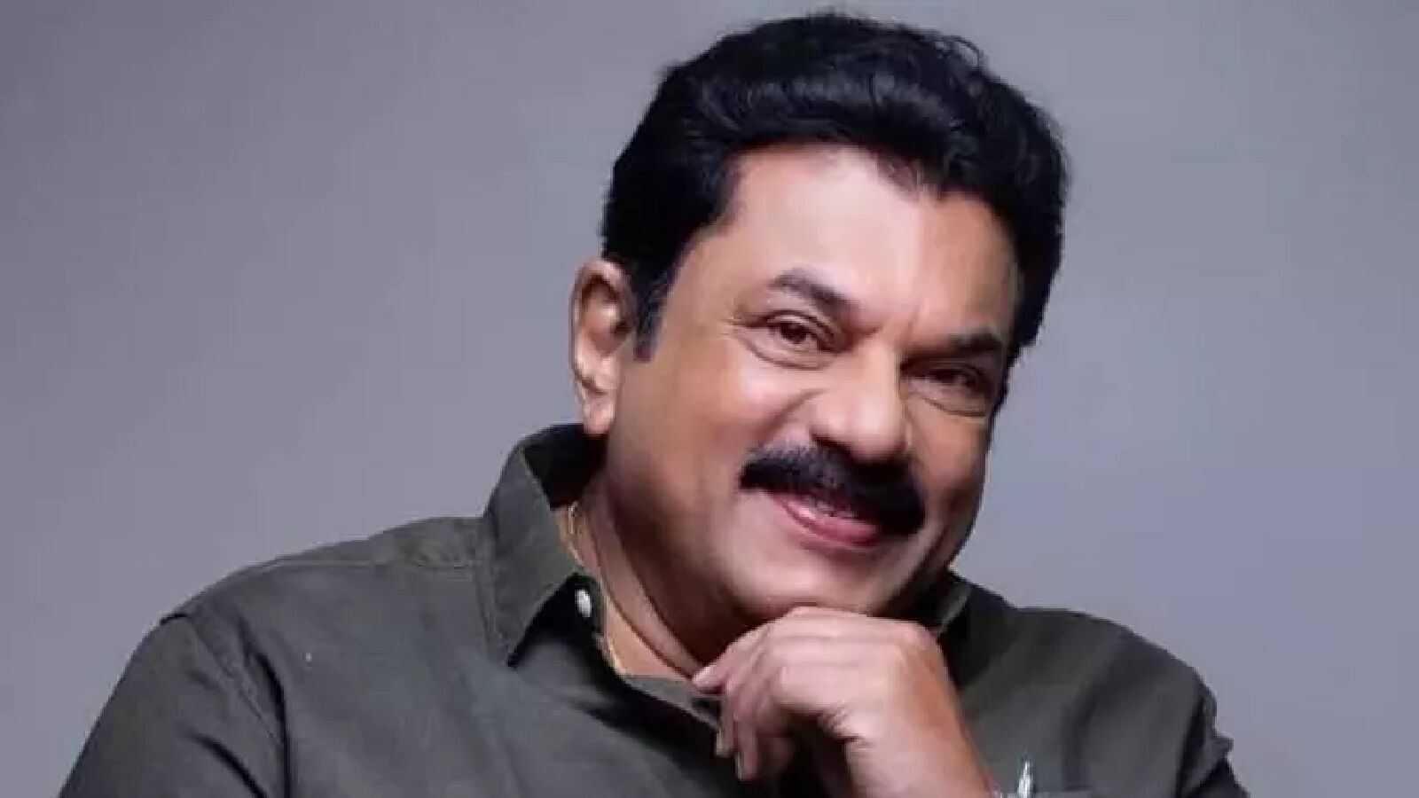 विधायक मुकेश के खिलाफ बलात्कार के आरोप को लेकर माकपा मुश्किल में ...